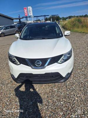 Balts Nissan Qashqai 2014 Tauragė, ar dzinēja tilpumu 1.50 L un nobraukumu 320 tūkst. km par 6600 €, foto 4 vietnē AUTOMOTO.COM.LV