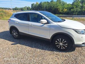 Balts Nissan Qashqai 2014 Tauragė, ar dzinēja tilpumu 1.50 L un nobraukumu 320 tūkst. km par 6600 €, foto 7 vietnē AUTOMOTO.COM.LV