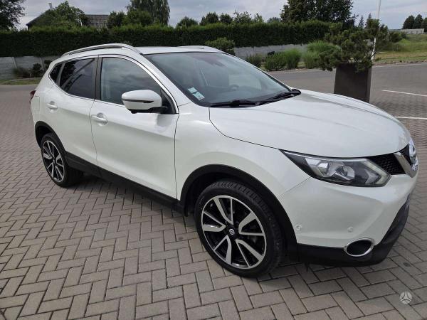 Balts Nissan Qashqai 2016 Tauragė, ar dzinēja tilpumu 1.20 L un nobraukumu 114 tūkst. km par 8400 €, foto 1 vietnē AUTOMOTO.COM.LV