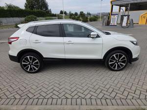 Белый Ниссан Кашкай 2016 в Таураге, объемом двигателя 1.20 л и пробегом 114 тыс. км за 8400 €, фото 9 на AUTOMOTO.COM.LV
