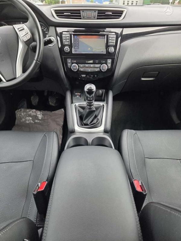 Balts Nissan Qashqai 2016 Tauragė, ar dzinēja tilpumu 1.20 L un nobraukumu 114 tūkst. km par 8400 €, foto 10 vietnē AUTOMOTO.COM.LV