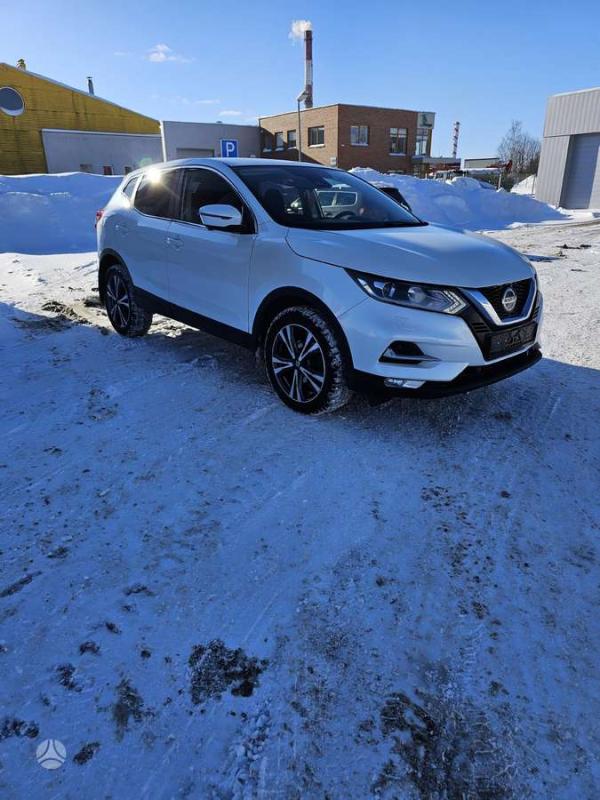 Balts Nissan Qashqai 2018 Panevēža, ar dzinēja tilpumu 1.20 L un nobraukumu 178 tūkst. km par 10500 €, foto 1 vietnē AUTOMOTO.COM.LV