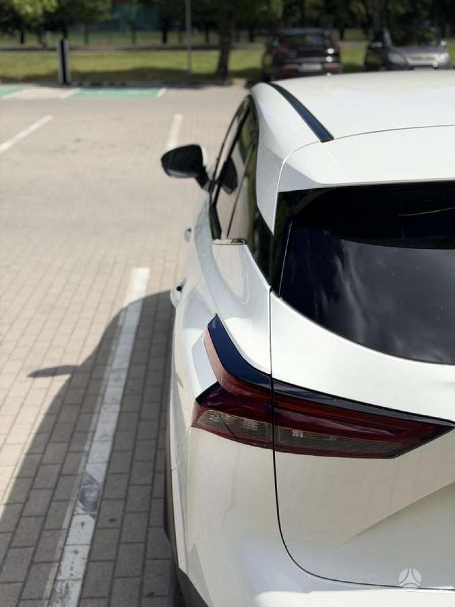 White Nissan Qashqai 2022 in Taurage, with an engine capacity of 1.33 L and mileage of 98 thousand km for 23000 €, photo 10 on AUTOMOTO.COM.LV