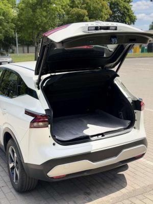 White Nissan Qashqai 2022 in Taurage, with an engine capacity of 1.33 L and mileage of 98 thousand km for 23000 €, photo 11 on AUTOMOTO.COM.LV