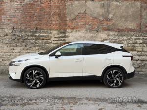 White Nissan Qashqai 2023 in Tallinn, with an engine capacity of 1.30 L and mileage of 26 thousand km for 26900 €, photo  on AUTOMOTO.COM.LV