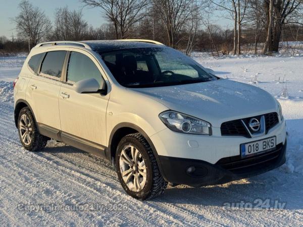 Balts Nissan Qashqai 2013 Tallina, ar dzinēja tilpumu 2.00 L un nobraukumu 170 tūkst. km par 7290 €, foto 1 vietnē AUTOMOTO.COM.LV