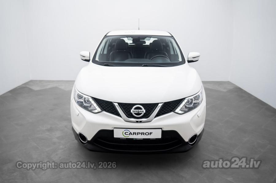White Nissan Qashqai 2014 in Tallinn, with an engine capacity of 1.20 L and mileage of 85 thousand km for 9999 €, photo 3 on AUTOMOTO.COM.LV