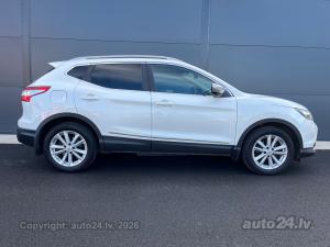Balts Nissan Qashqai 2014 Kuresāre, ar dzinēja tilpumu 1.20 L un nobraukumu 176 tūkst. km par 7590 €, foto 8 vietnē AUTOMOTO.COM.LV