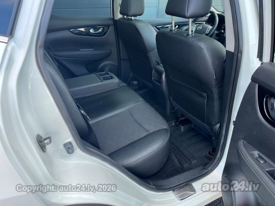 Balts Nissan Qashqai 2014 Kuresāre, ar dzinēja tilpumu 1.20 L un nobraukumu 176 tūkst. km par 7590 €, foto 14 vietnē AUTOMOTO.COM.LV