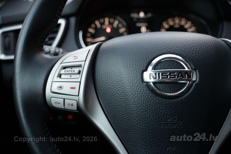 White Nissan Qashqai 2015 in Tallinn, with an engine capacity of 1.20 L and mileage of 126 thousand km for 8900 €, photo 11 on AUTOMOTO.COM.LV