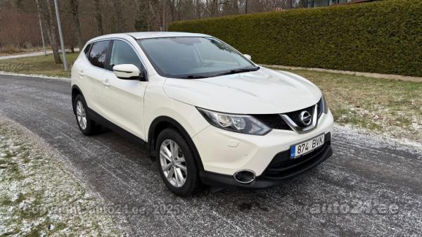 White Nissan Qashqai 2016 in Tallinn, with an engine capacity of 1.20 L and mileage of 169 thousand km for 8300 €, photo 2 on AUTOMOTO.COM.LV