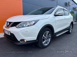 White Nissan Qashqai 2016 in Kuressaare, with an engine capacity of 1.20 L and mileage of 92 thousand km for 9990 €, photo  on AUTOMOTO.COM.LV