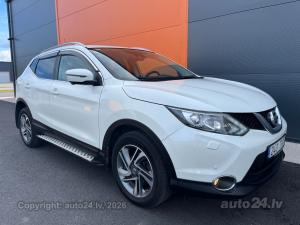 White Nissan Qashqai 2016 in Kuressaare, with an engine capacity of 1.20 L and mileage of 92 thousand km for 9990 €, photo 4 on AUTOMOTO.COM.LV