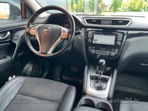 White Nissan Qashqai 2016 in Kuressaare, with an engine capacity of 1.20 L and mileage of 92 thousand km for 9990 €, photo 11 on AUTOMOTO.COM.LV