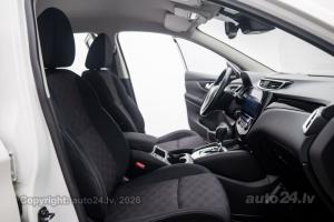 White Nissan Qashqai 2016 in Tallinn, with an engine capacity of 1.20 L and mileage of 102 thousand km for 9999 €, photo 12 on AUTOMOTO.COM.LV