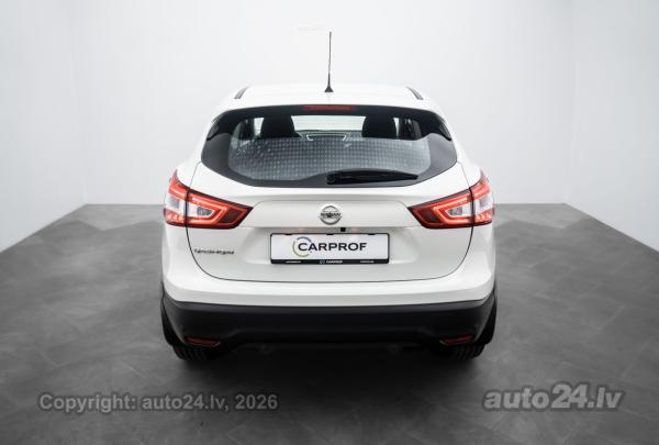 Balts Nissan Qashqai 2016 Tallina, ar dzinēja tilpumu 1.20 L un nobraukumu 102 tūkst. km par 9999 €, foto 6 vietnē AUTOMOTO.COM.LV