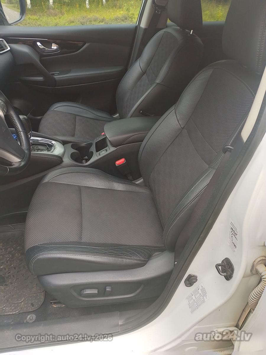 Balts Nissan Qashqai 2016 Tallina, ar dzinēja tilpumu 1.20 L un nobraukumu 145 tūkst. km par 9000 €, foto 1 vietnē AUTOMOTO.COM.LV