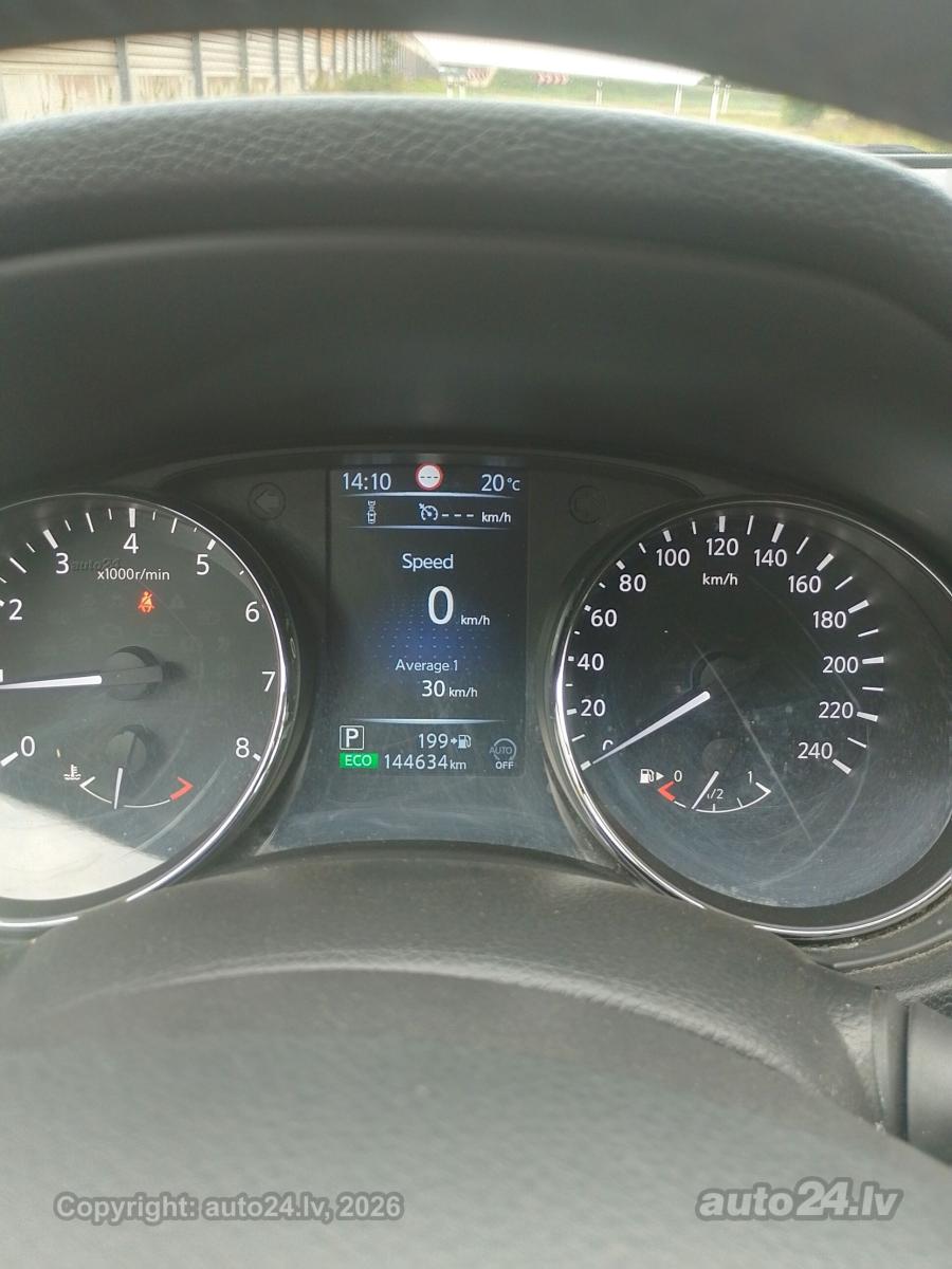 Balts Nissan Qashqai 2016 Tallina, ar dzinēja tilpumu 1.20 L un nobraukumu 145 tūkst. km par 9000 €, foto 10 vietnē AUTOMOTO.COM.LV