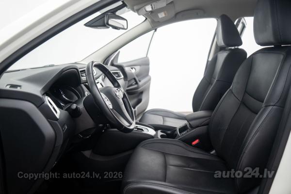 Ниссан Кашкай 2016 в Таллин на AUTOMOTO.COM.LV Белый Ниссан Кашкай 2016 в Таллин, объемом двигателя 1.20 л и пробегом 103 тыс. км за 9999 €, фото 9 на AUTOMOTO.COM.LV