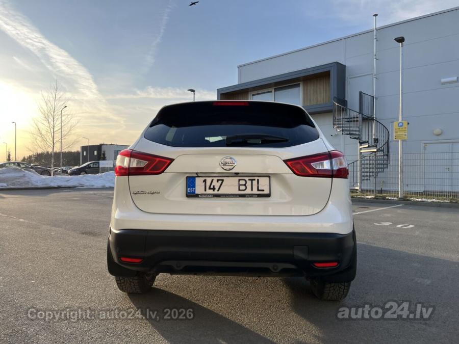 Balts Nissan Qashqai 2017 Tallina, ar dzinēja tilpumu 1.20 L un nobraukumu 116 tūkst. km par 10900 €, foto 6 vietnē AUTOMOTO.COM.LV