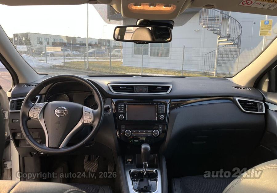 Balts Nissan Qashqai 2017 Tallina, ar dzinēja tilpumu 1.20 L un nobraukumu 116 tūkst. km par 10900 €, foto 13 vietnē AUTOMOTO.COM.LV
