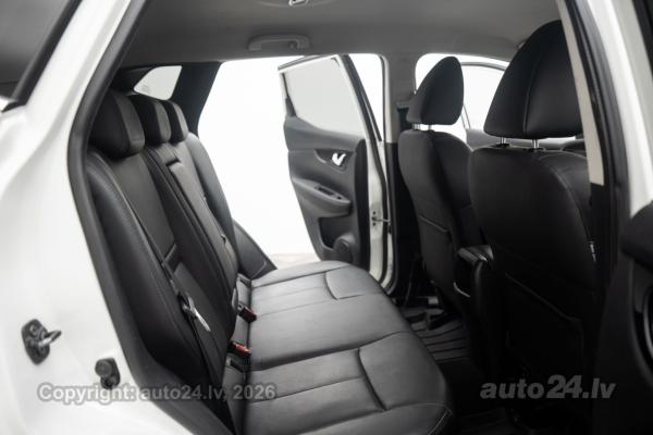 Balts Nissan Qashqai 2017 Tallina, ar dzinēja tilpumu 1.20 L un nobraukumu 92 tūkst. km par 12999 €, foto 10 vietnē AUTOMOTO.COM.LV