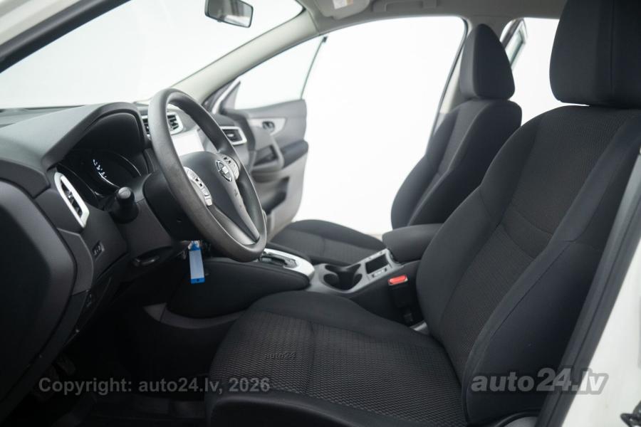 Balts Nissan Qashqai 2017 Tallina, ar dzinēja tilpumu 1.20 L un nobraukumu 138 tūkst. km par 9999 €, foto 9 vietnē AUTOMOTO.COM.LV