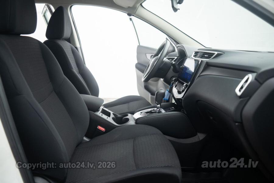 Balts Nissan Qashqai 2017 Tallina, ar dzinēja tilpumu 1.20 L un nobraukumu 138 tūkst. km par 9999 €, foto 12 vietnē AUTOMOTO.COM.LV