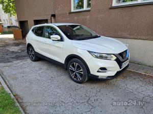 White Nissan Qashqai 2018 in Tallinn, with an engine capacity of 1.20 L and mileage of 189 thousand km for 7900 €, photo 7 on AUTOMOTO.COM.LV