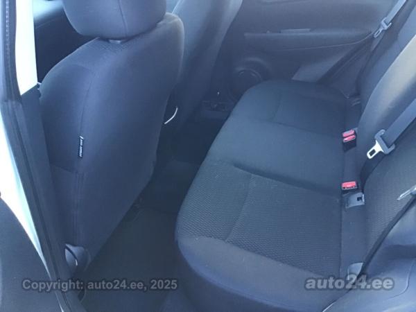 Balts Nissan Qashqai 2019 Tallina, ar dzinēja tilpumu 1.30 L un nobraukumu 152 tūkst. km par 10490 €, foto 11 vietnē AUTOMOTO.COM.LV