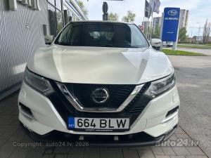 White Nissan Qashqai 2019 in Tallinn, with an engine capacity of 1.30 L and mileage of 68 thousand km for 15990 €, photo 3 on AUTOMOTO.COM.LV