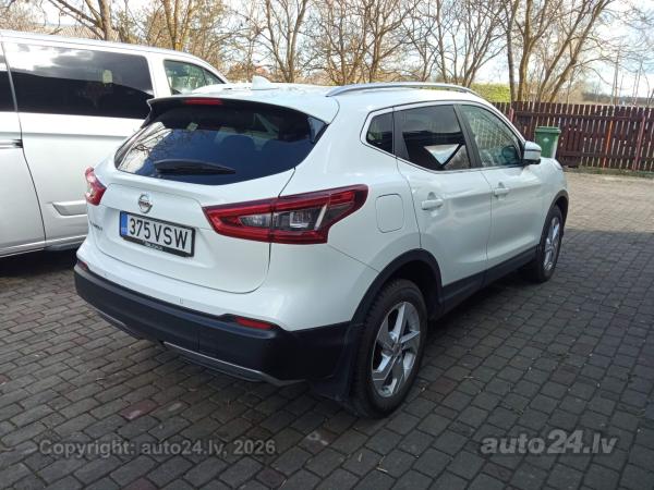 Balts Nissan Qashqai 2019 Tallina, ar dzinēja tilpumu 1.30 L un nobraukumu 78 tūkst. km par 17990 €, foto 3 vietnē AUTOMOTO.COM.LV