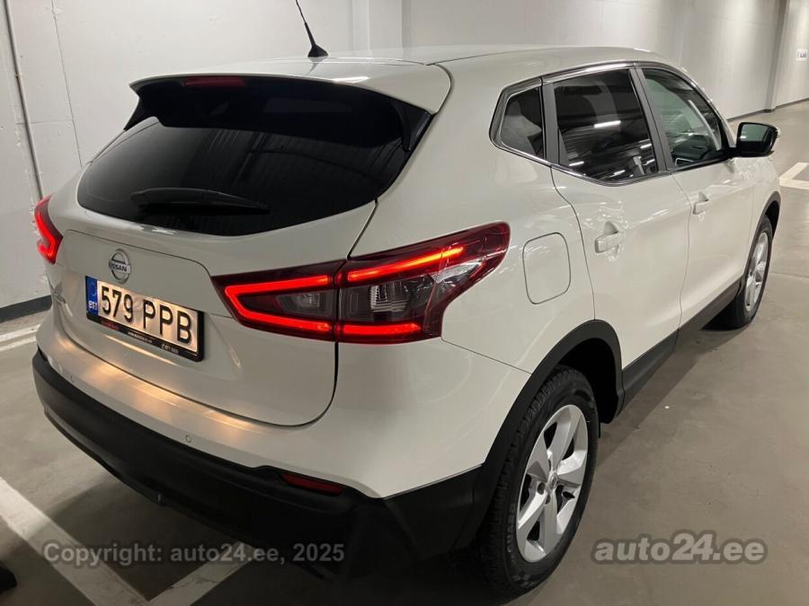 Balts Nissan Qashqai 2020 Tallina, ar dzinēja tilpumu 1.30 L un nobraukumu 115 tūkst. km par 13900 €, foto 5 vietnē AUTOMOTO.COM.LV
