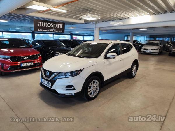 White Nissan Qashqai 2020 in Tartu, with an engine capacity of 1.30 L and mileage of 91 thousand km for 14990 €, photo 1 on AUTOMOTO.COM.LV