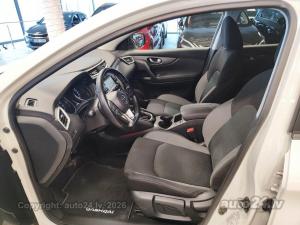 Balts Nissan Qashqai 2020 Tartu, ar dzinēja tilpumu 1.30 L un nobraukumu 91 tūkst. km par 14990 €, foto 11 vietnē AUTOMOTO.COM.LV