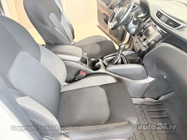 Balts Nissan Qashqai 2020 Viljandi, ar dzinēja tilpumu 1.30 L un nobraukumu 78 tūkst. km par 11900 €, foto 8 vietnē AUTOMOTO.COM.LV