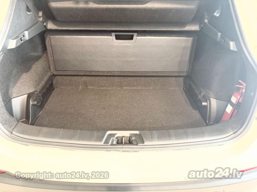 Balts Nissan Qashqai 2020 Viljandi, ar dzinēja tilpumu 1.30 L un nobraukumu 78 tūkst. km par 11900 €, foto 19 vietnē AUTOMOTO.COM.LV