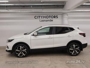 Balts Nissan Qashqai 2021 Tallina, ar dzinēja tilpumu 1.30 L un nobraukumu 59 tūkst. km par 18900 €, foto 2 vietnē AUTOMOTO.COM.LV