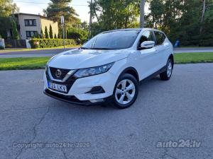Balts Nissan Qashqai 2021 Tallina, ar dzinēja tilpumu 1.30 L un nobraukumu 51 tūkst. km par 16500 €, foto  vietnē AUTOMOTO.COM.LV