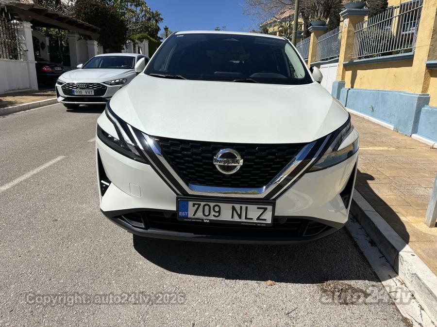 White Nissan Qashqai 2022 in Tallinn, with an engine capacity of 1.30 L and mileage of 87 thousand km for 19800 €, photo 6 on AUTOMOTO.COM.LV