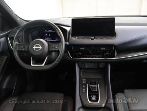 White Nissan Qashqai 2023 in Tallinn, with an engine capacity of 1.50 L and mileage of 70 thousand km for 24900 €, photo 8 on AUTOMOTO.COM.LV