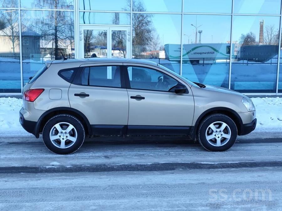 Dzeltens Nissan Qashqai 2007 Rēzekne, ar dzinēja tilpumu 1.60 L un nobraukumu 310 tūkst. km par 3150 €, foto 2 vietnē AUTOMOTO.COM.LV