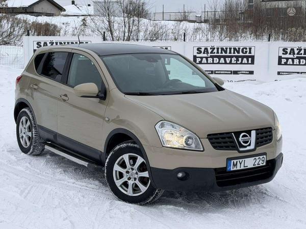 Yellow Nissan Qashqai 2007 in Vilnius, with an engine capacity of 2.00 L and mileage of 284 thousand km for 4800 €, photo 2 on AUTOMOTO.COM.LV