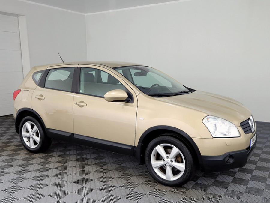 Dzeltens Nissan Qashqai 2007 Tallina, ar dzinēja tilpumu 2.00 L un nobraukumu 333 tūkst. km par 1799 €, foto 1 vietnē AUTOMOTO.COM.LV