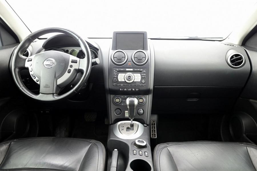 Dzeltens Nissan Qashqai 2007 Tallina, ar dzinēja tilpumu 2.00 L un nobraukumu 333 tūkst. km par 1799 €, foto 13 vietnē AUTOMOTO.COM.LV