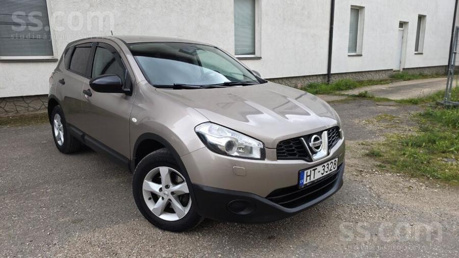 Dzeltens Nissan Qashqai 2011 Rīga, ar dzinēja tilpumu 1.60 L un nobraukumu 190 tūkst. km par 4600 €, foto 1 vietnē AUTOMOTO.COM.LV