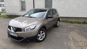 Dzeltens Nissan Qashqai 2011 Rīga, ar dzinēja tilpumu 1.60 L un nobraukumu 190 tūkst. km par 4600 €, foto 3 vietnē AUTOMOTO.COM.LV