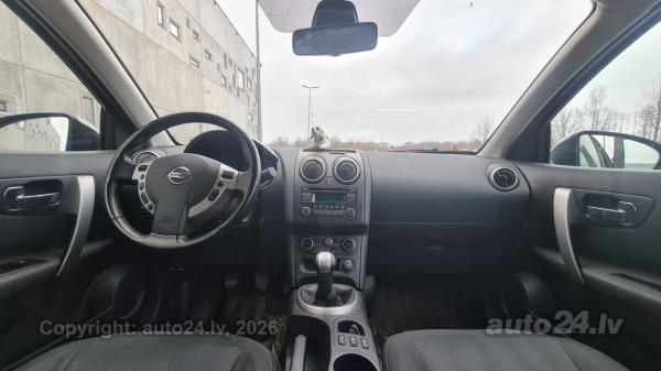 Dzeltens Nissan Qashqai 2012 Tallina, ar dzinēja tilpumu 1.60 L un nobraukumu 213 tūkst. km par 4777 €, foto 7 vietnē AUTOMOTO.COM.LV