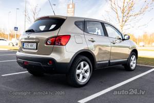Dzeltens Nissan Qashqai 2007 Tallina, ar dzinēja tilpumu 2.00 L un nobraukumu 254 tūkst. km par 2999 €, foto 7 vietnē AUTOMOTO.COM.LV