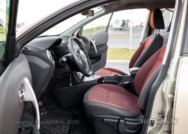 Dzeltens Nissan Qashqai 2007 Tallina, ar dzinēja tilpumu 2.00 L un nobraukumu 254 tūkst. km par 2999 €, foto 7 vietnē AUTOMOTO.COM.LV